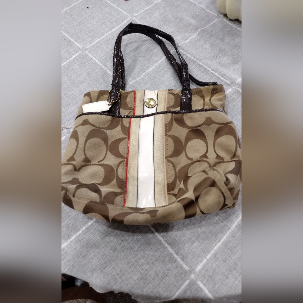 Coach Purse - Tan And Brown Colors - Gem